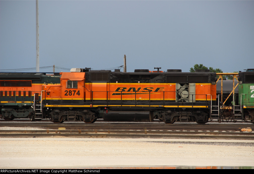 BNSF 2874